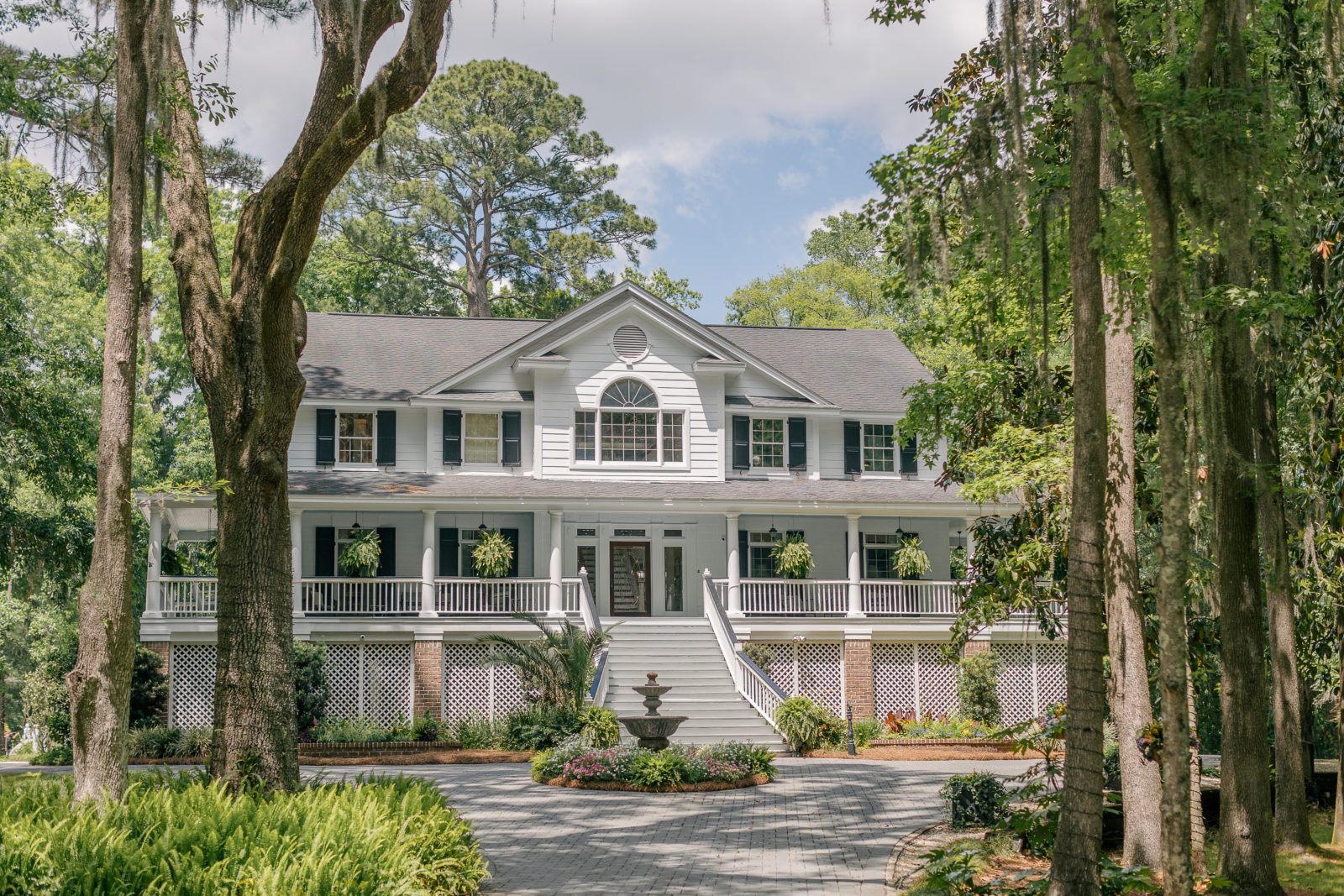 Mackey House Wedding | Savannah, GA | Sarah Folsom Photography